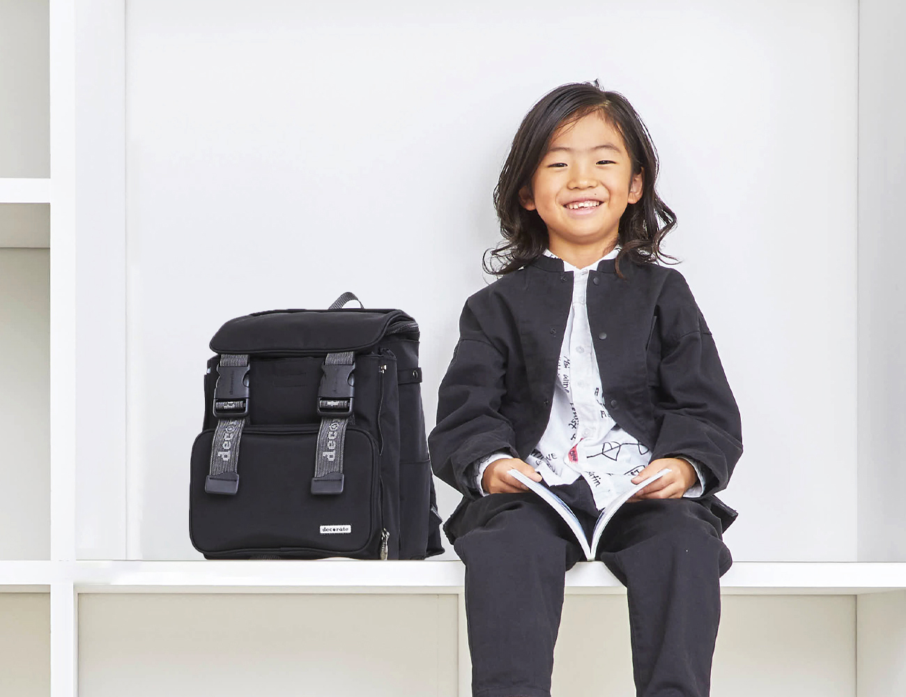 シンプル・イズ・ベストな子ども向け多機能バックパック[BISCA]
